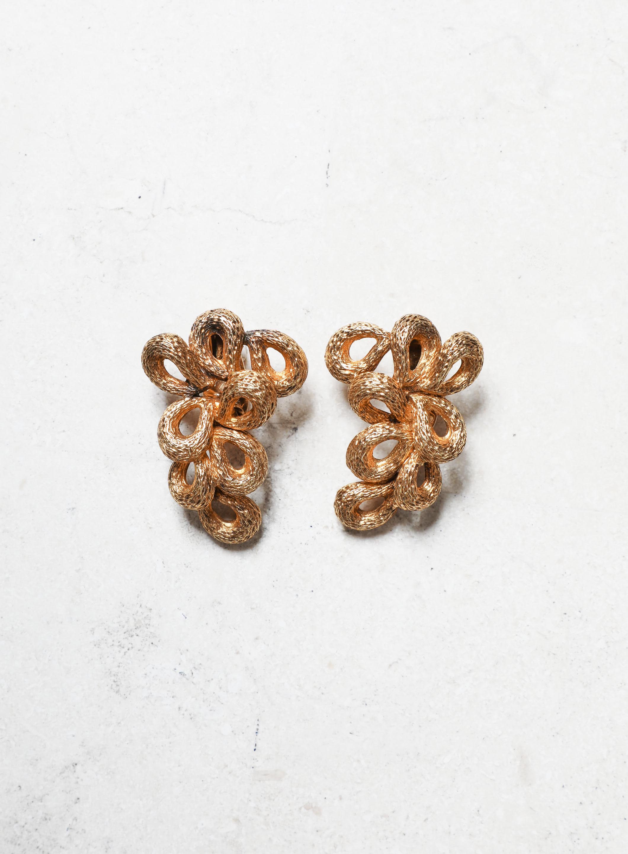 Vintage Ilias Lalaounis 18k Gold Clip Earrings | Authentic & Vintage | ReSee