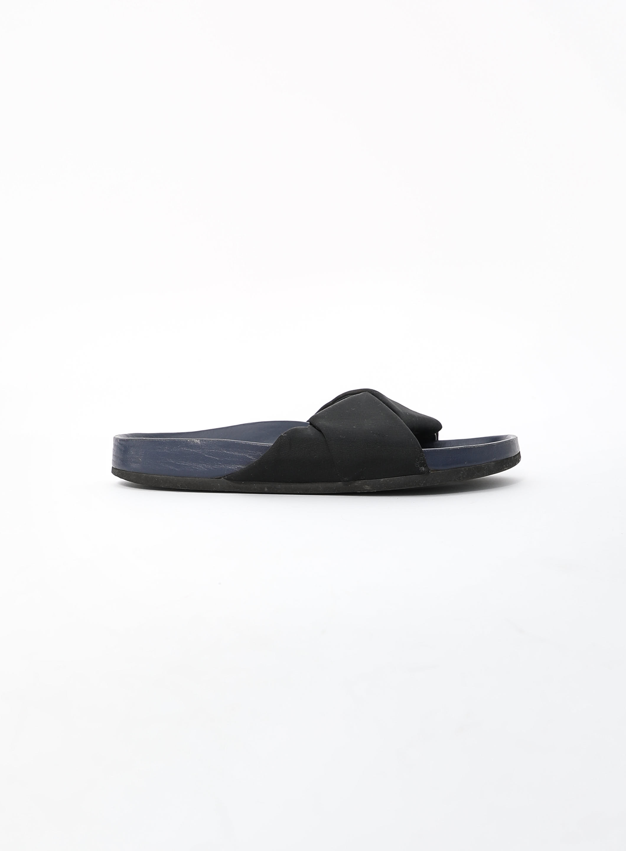 Twist Boxy Flat Slides | Authentic & Vintage | ReSEE