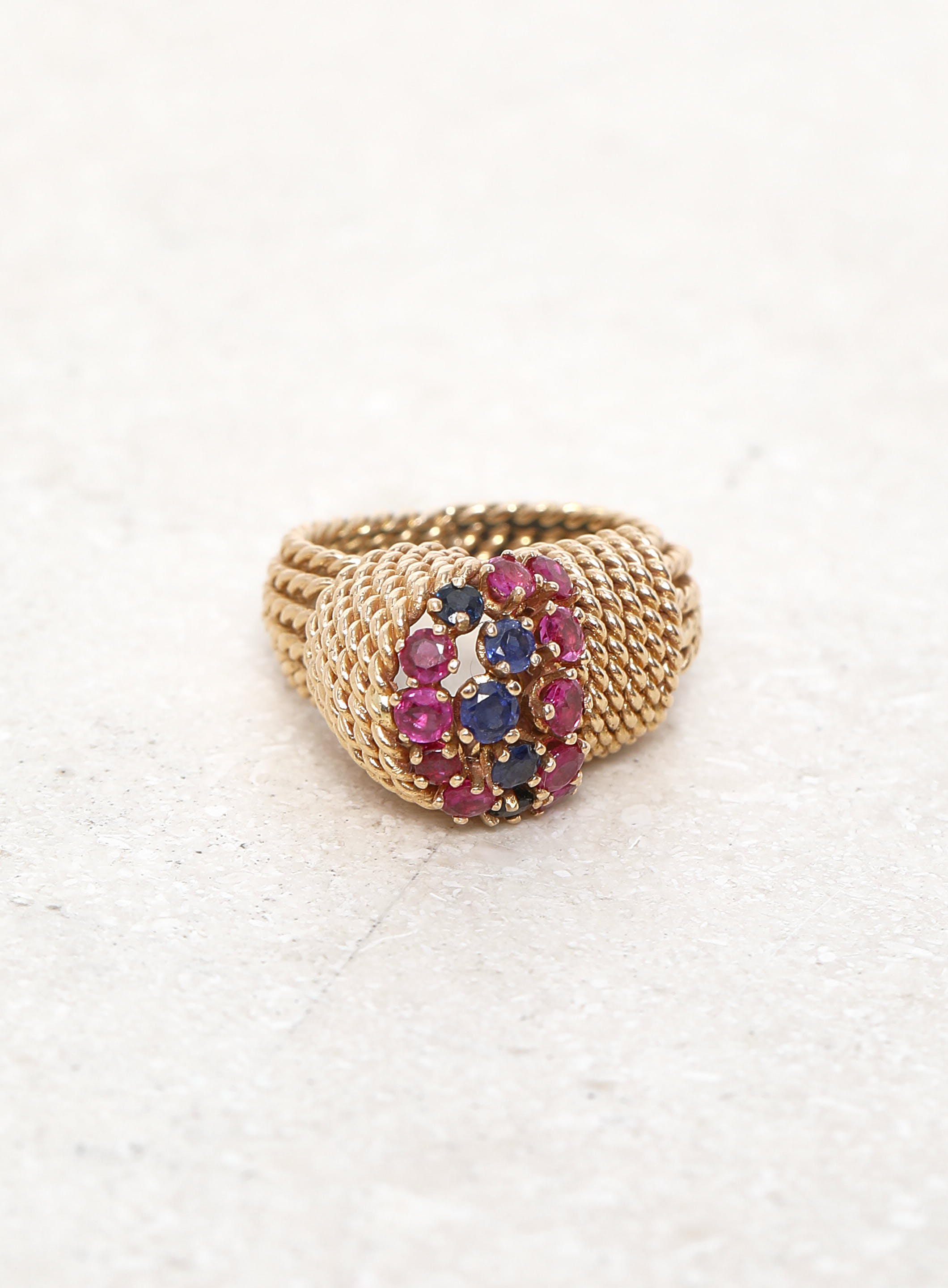 18k Yellow Gold, Ruby & Sapphire Knot Ring | Authentique & Vintage | ReSee