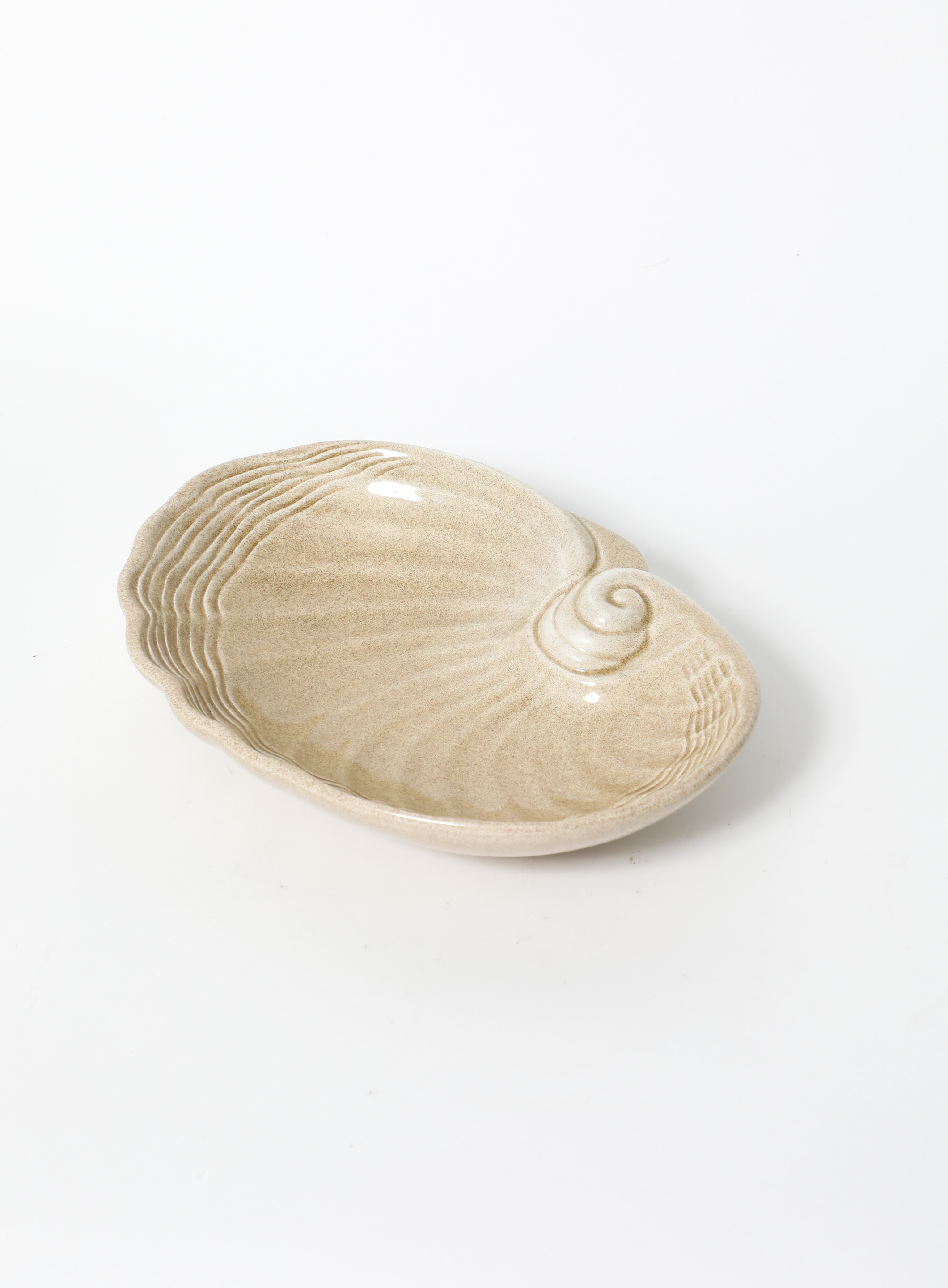 Porcelain Shell Vide-Poche | Authentic & Vintage | ReSee