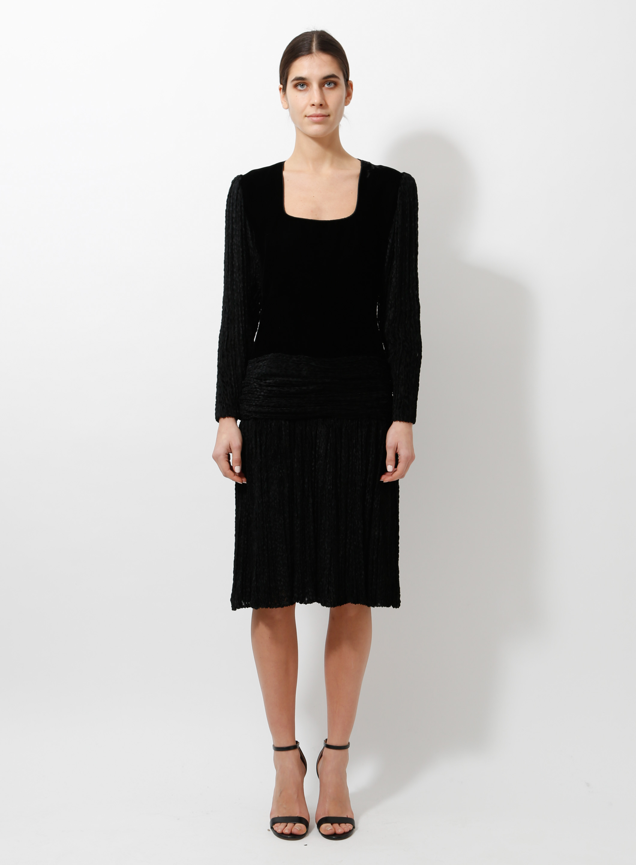 70s Flared Chiffon Velvet Dress | Authentic & Vintage | ReSee