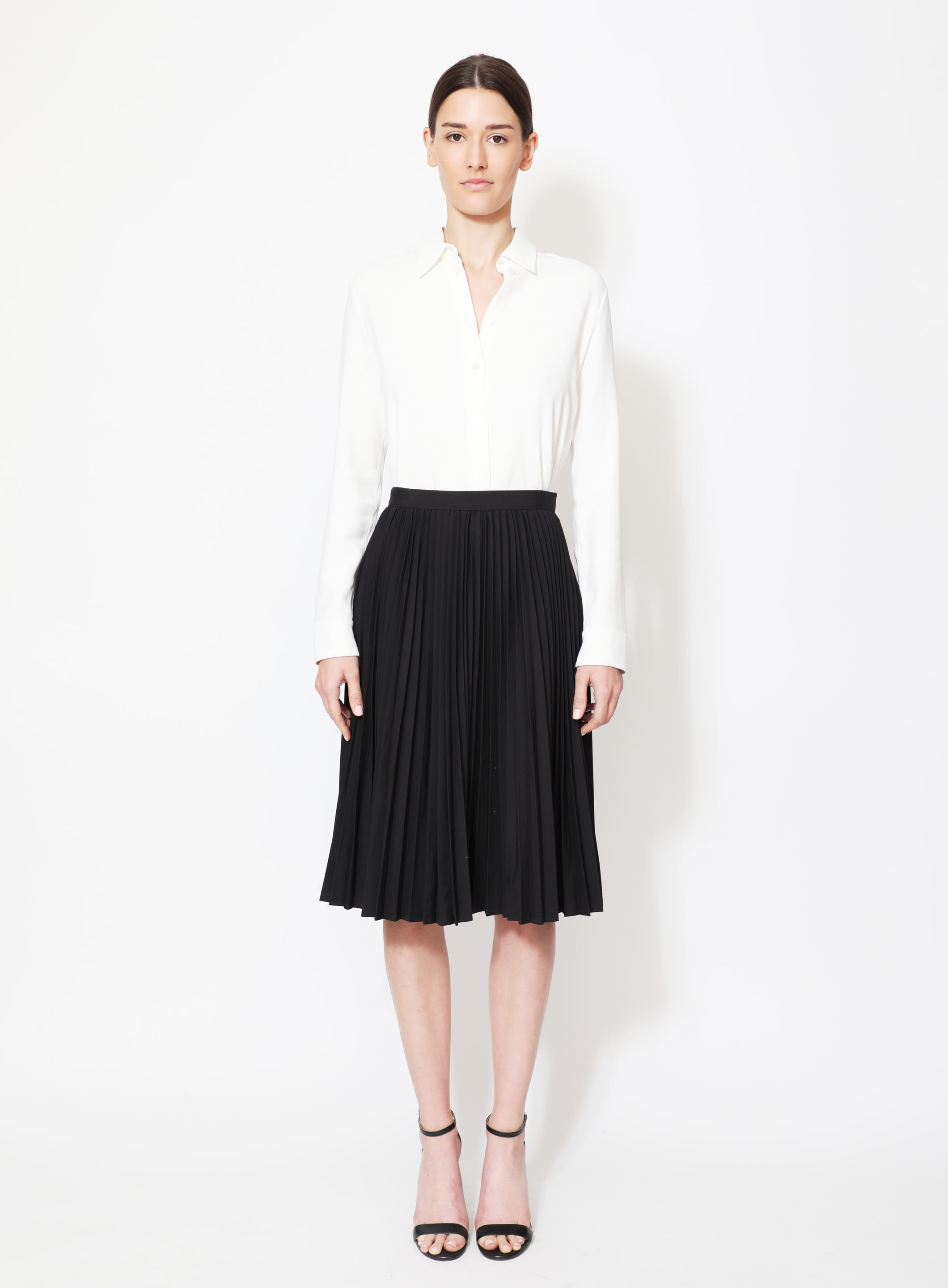 2015 Pleated Flared Skirt | Authentic & Vintage | ReSee