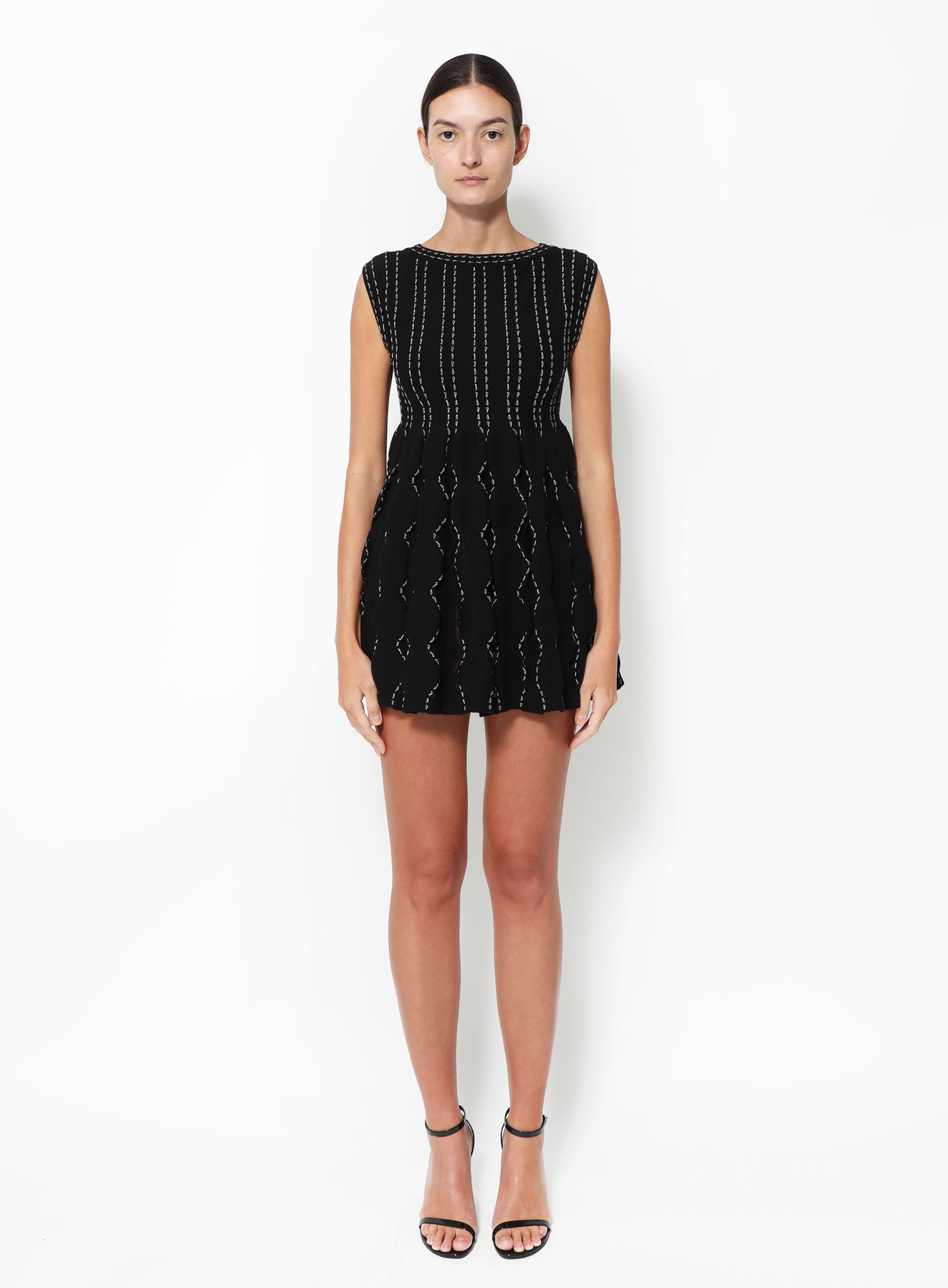 Bicolor Scalloped Knit Dress | Authentic & Vintage | ReSee